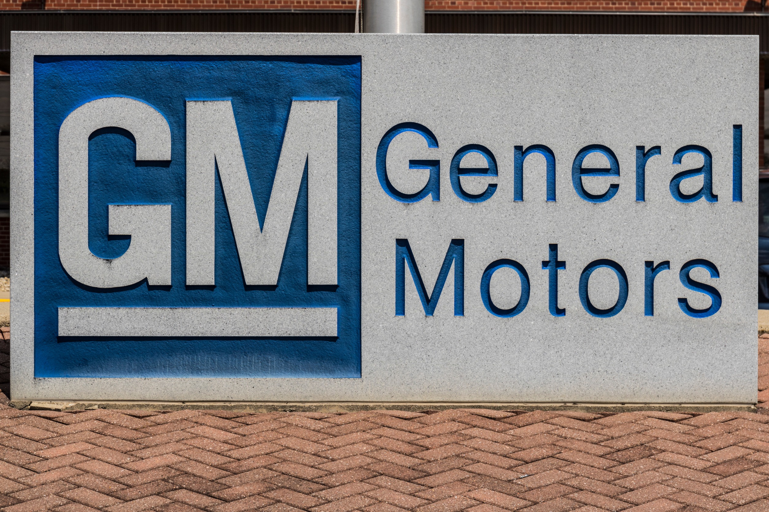 Trump's 25% Tariff on Mexico and Canada Hits General Motors Stock Hard ...
