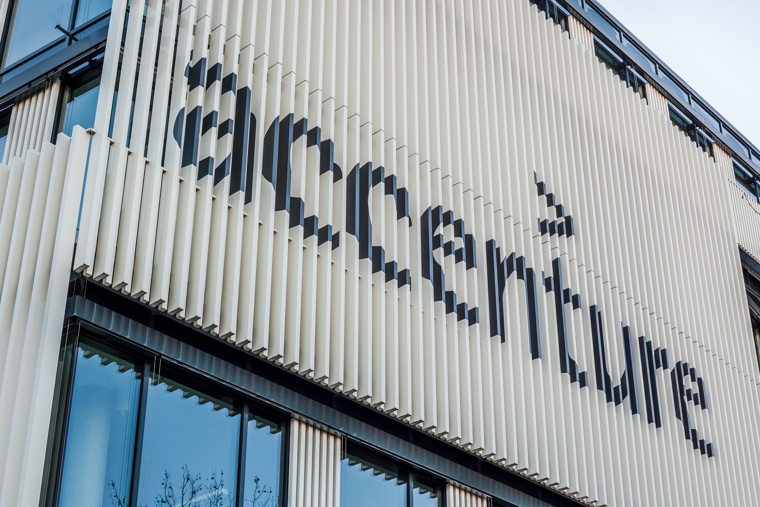 Accenture's Q2 Revenues Hit $16.7 Billion, Surpassing Expectations - Tokenist