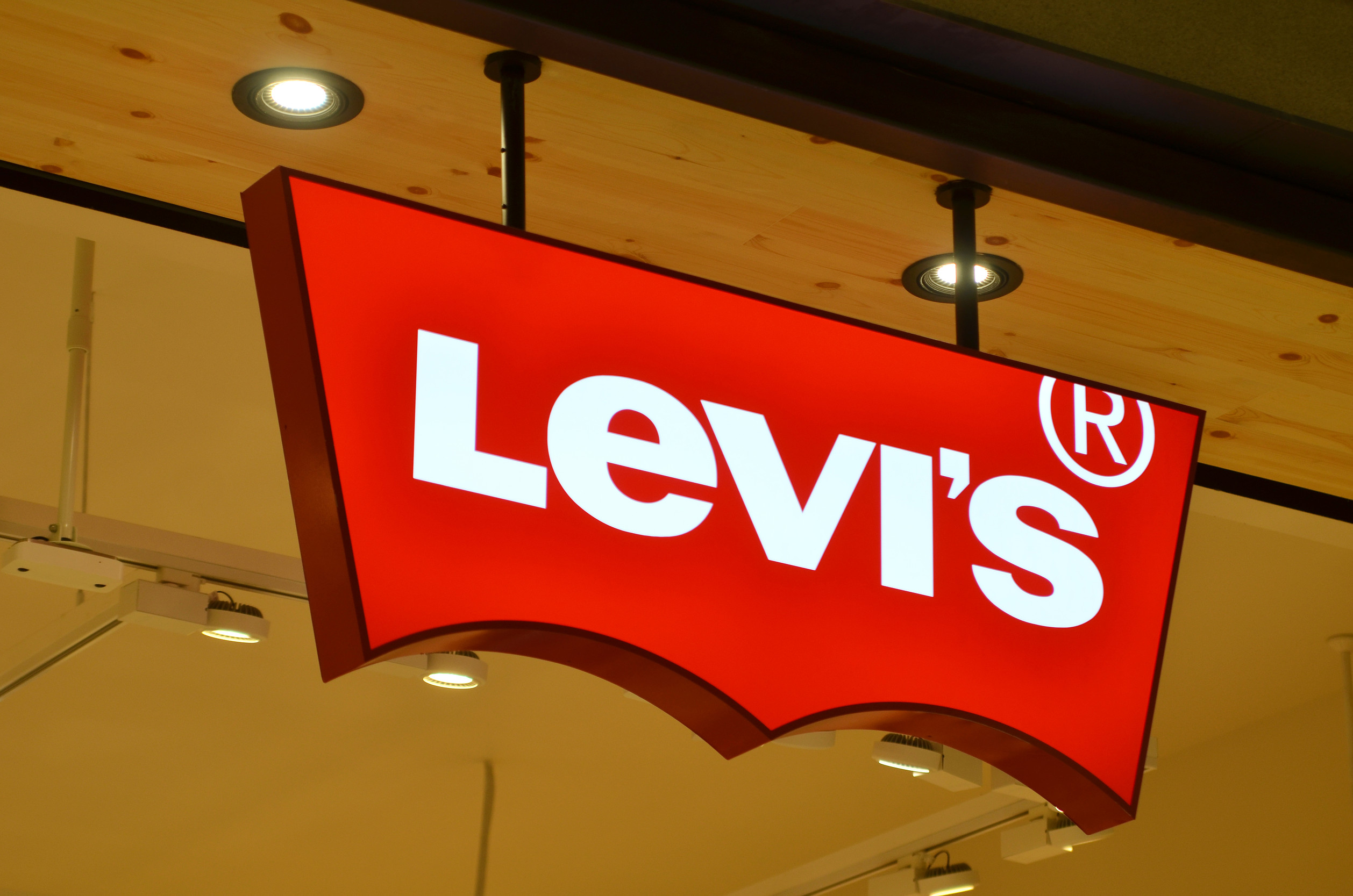 Why Is LEVI Stock Down Today: Tariff Costs Offset Forecast Raise - Tokenist