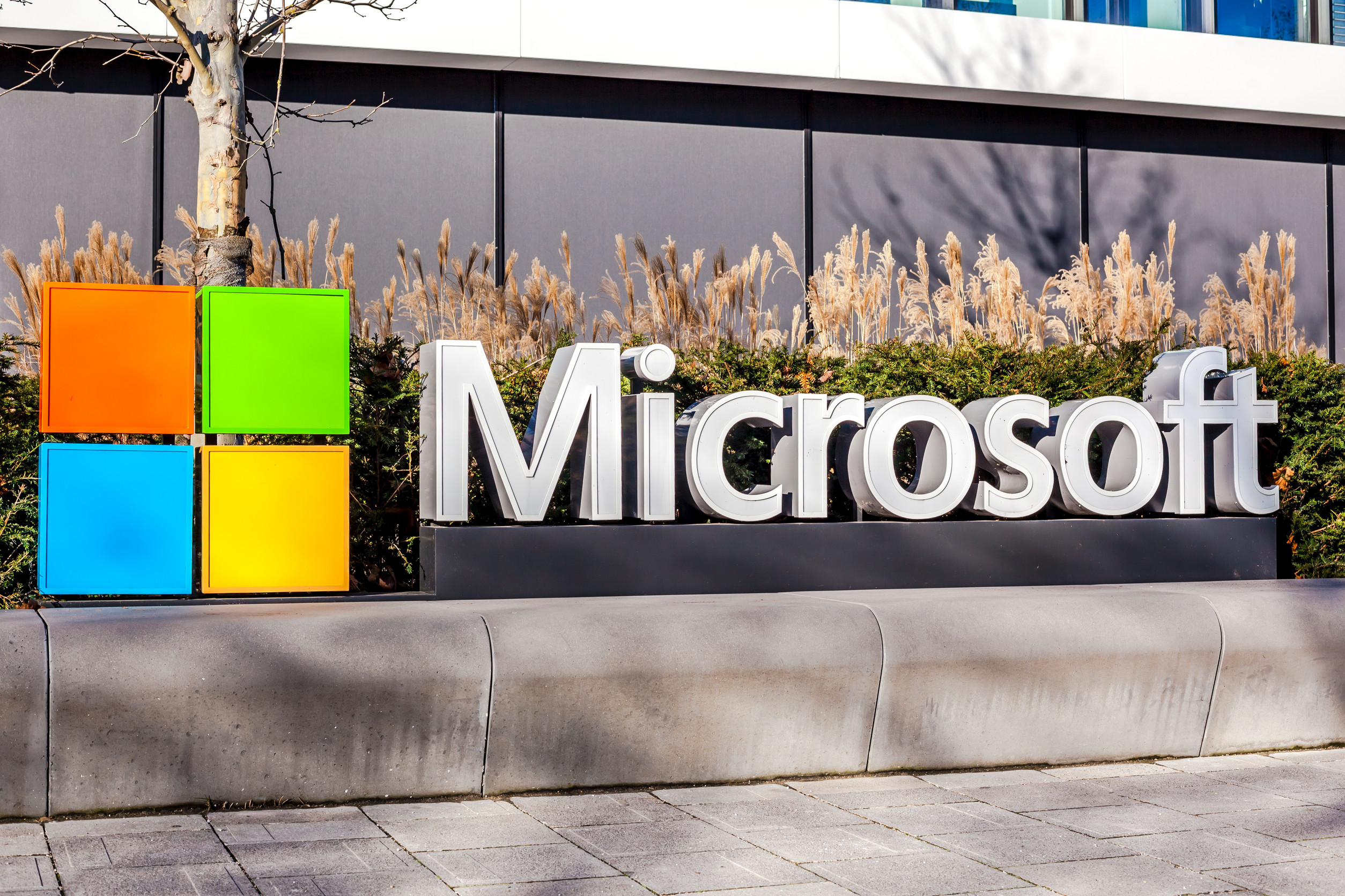 Microsoft Stock Slips Premarket as AI Spending Overshadows Earnings ...
